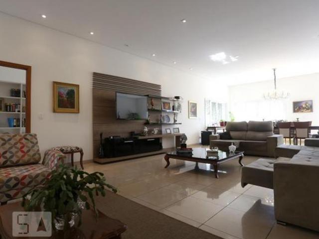 Casa à Venda Butantã, 5 Quartos, 500 m2