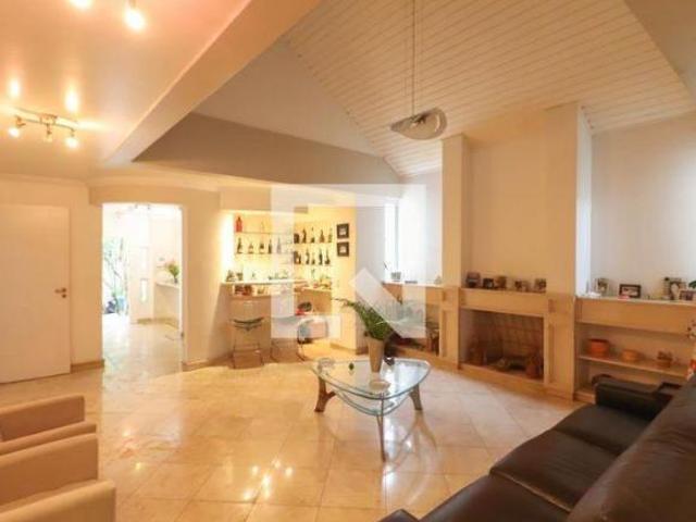 Casa à Venda Butantã, 5 Quartos, 520 m2