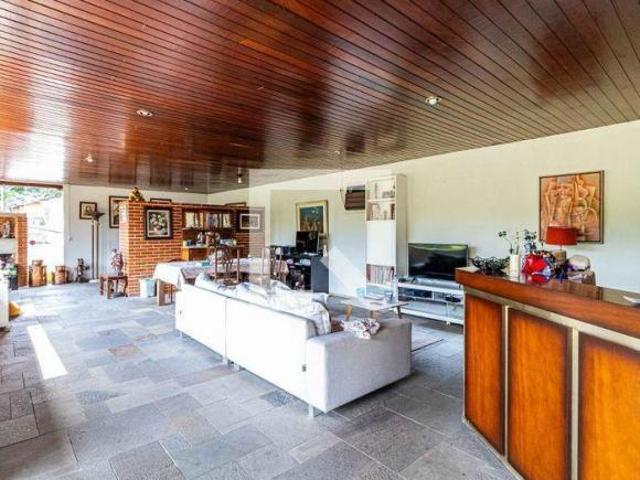 Casa à Venda Butantã, 5 Quartos, 550 m2