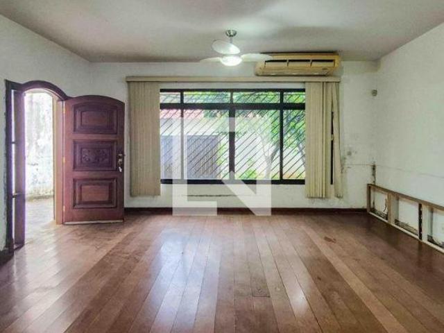 Casa à Venda Butantã, 5 Quartos, 197 m² São Paulo