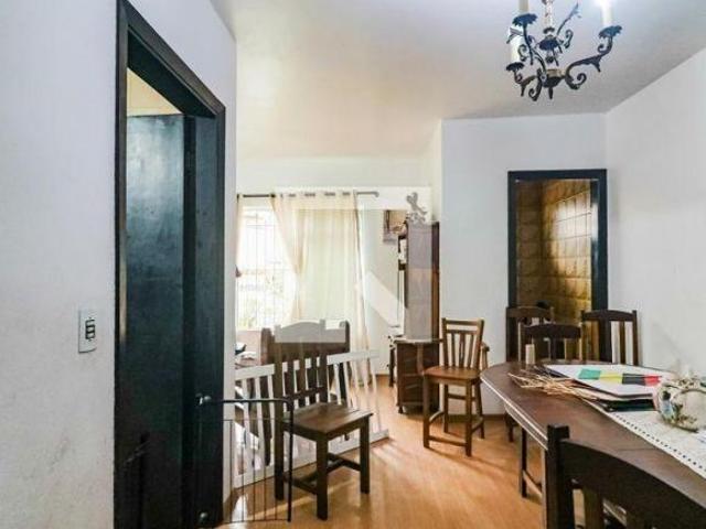 Casa à Venda Butantã, 5 Quartos, 200 m2