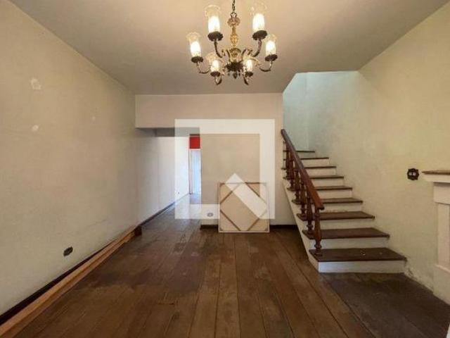 Casa à Venda Butantã, 5 Quartos, 200 m² São Paulo