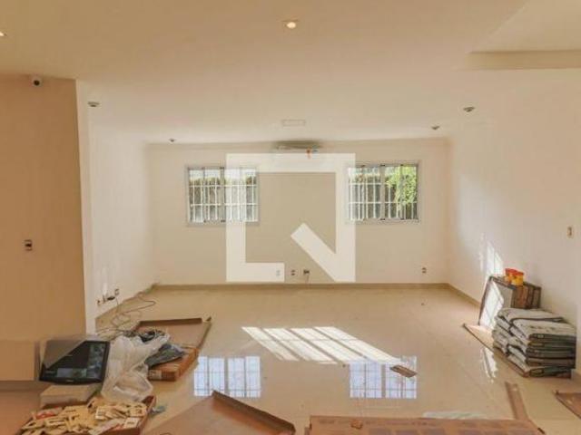 Casa à Venda Butantã, 5 Quartos, 350 m2