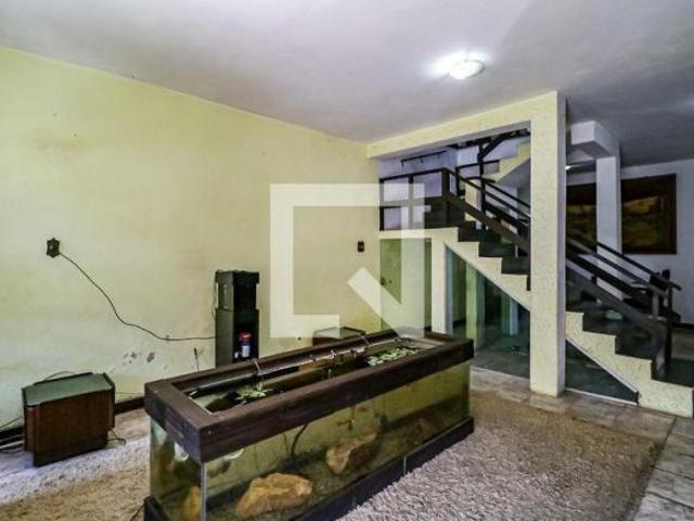 Casa à Venda Butantã, 6 Quartos, 300 m2