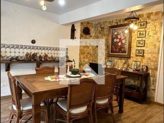 Casa à Venda Butantã, 8 Quartos, 450 m2