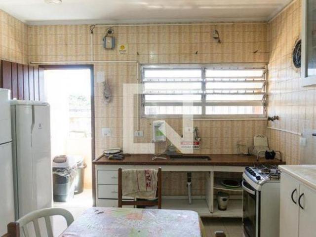 Casa à Venda Butantã, 8 Quartos, 252 m2