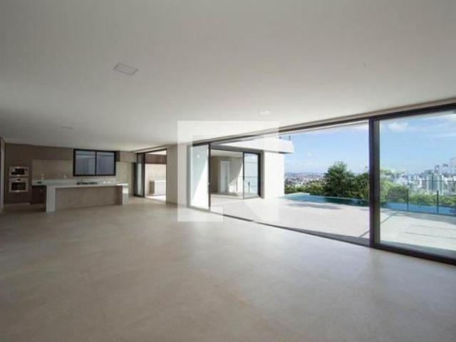 Casa à Venda Buritis, 5 Quartos, 623 m² Belo Horizonte