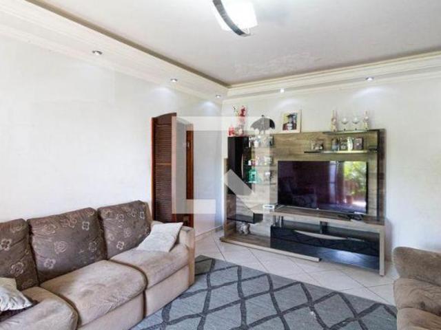 Casa à Venda Bussocaba, 3 Quartos, 180 m2