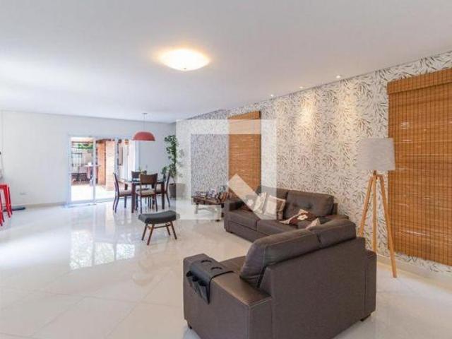 Casa à Venda Bussocaba, 3 Quartos, 250 m² Osasco