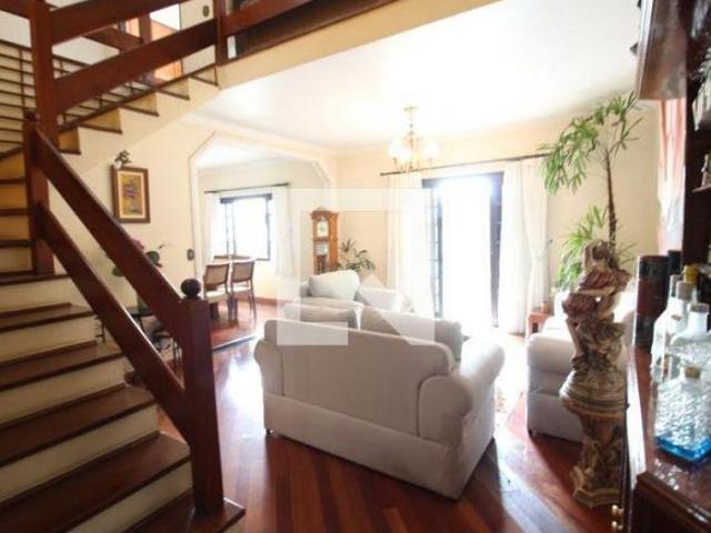 Casa à Venda Bussocaba, 4 Quartos, 226 m² Osasco