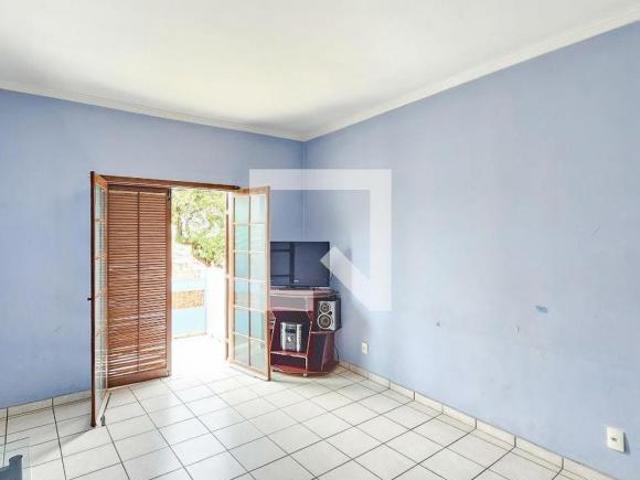 Casa à Venda Bussocaba, 6 Quartos, 448 m2