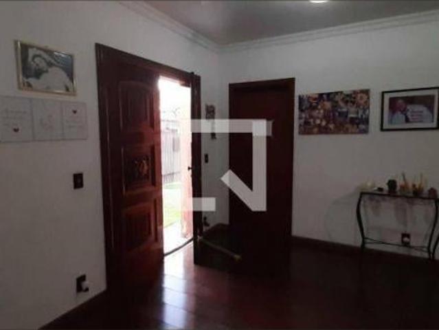 Casa à Venda Bussocaba, 6 Quartos, 360 m2