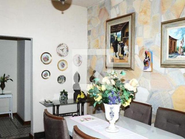 Casa à Venda Goiânia, 2 Quartos, 173 m² Belo Horizonte