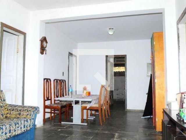 Casa à Venda Goiânia, 2 Quartos, 450 m² Belo Horizonte