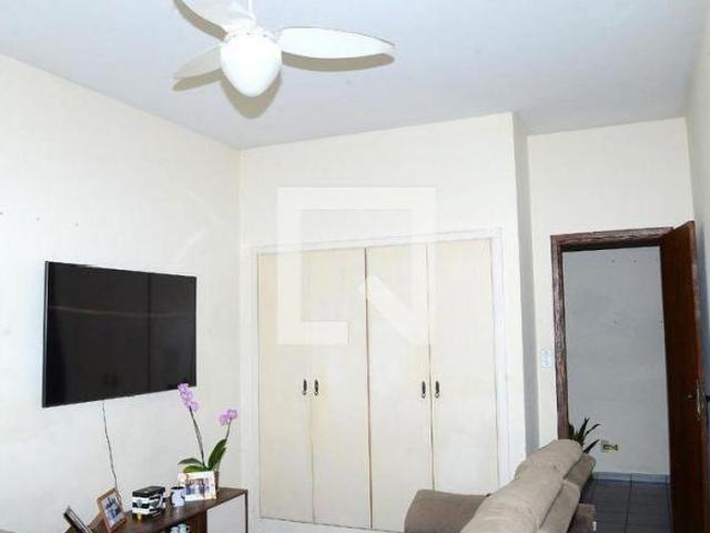 Casa à Venda Goiânia, 3 Quartos, 230 m² Belo Horizonte
