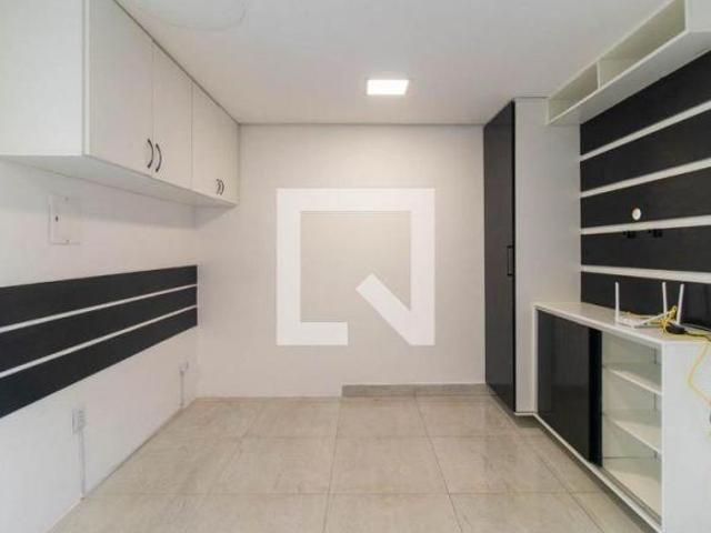 Casa à Venda Glória, 1 Quarto, 25 m² Porto Alegre