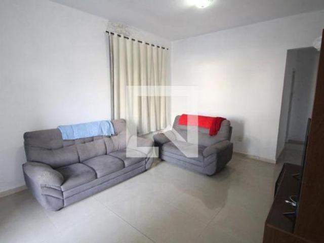 Casa à Venda Glória, 2 Quartos, 560 m² Belo Horizonte