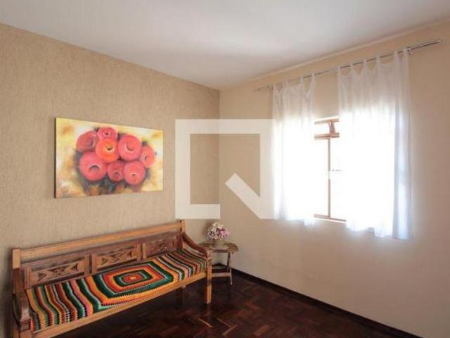 Casa à Venda Glória, 2 Quartos, 351 m² Belo Horizonte