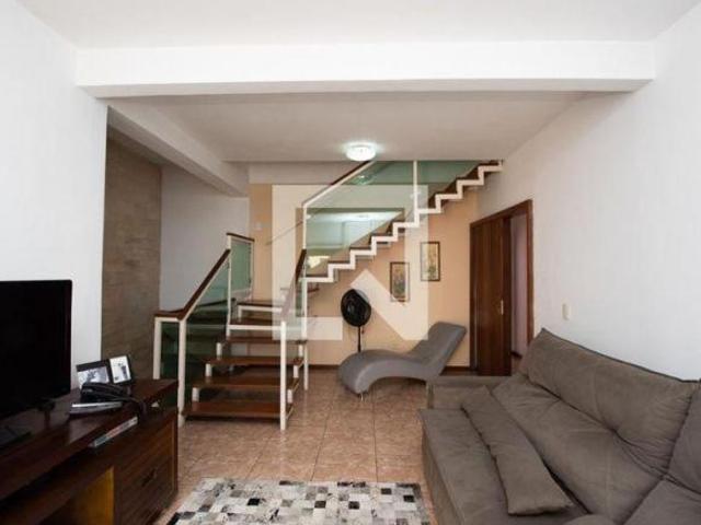 Casa à Venda Glória, 4 Quartos, 429 m² Contagem