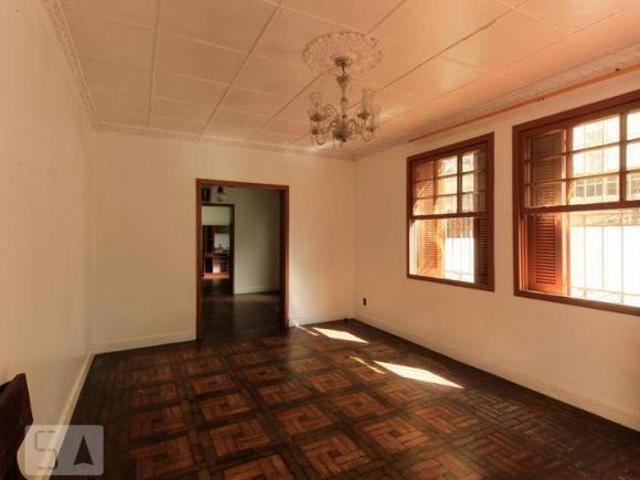 Casa à Venda Glória, 4 Quartos, 450 m² Porto Alegre
