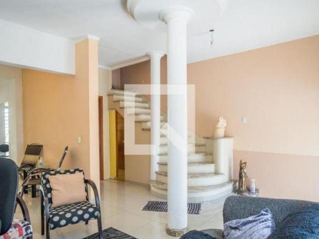 Casa à Venda Glória, 4 Quartos, 200 m² Porto Alegre