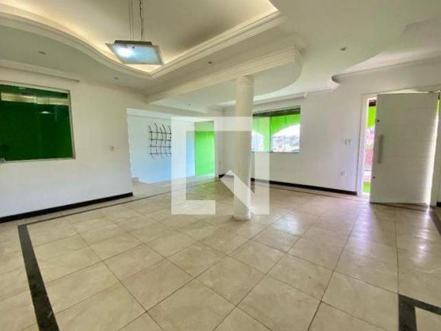 Casa à Venda Glória, 4 Quartos, 258 m² Belo Horizonte