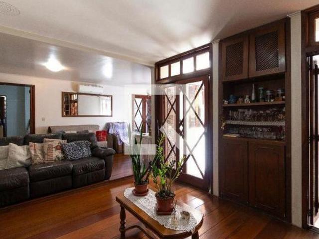 Casa à Venda Glória, 5 Quartos, 250 m² Porto Alegre