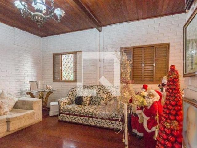 Casa à Venda Grajaú, 3 Quartos, 360 m² Belo Horizonte