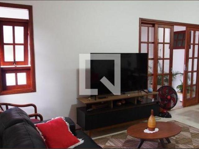 Casa à Venda Gramadão, 3 Quartos, 178 m² Jundiaí
