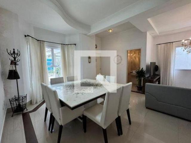 Casa à Venda Gramadão, 3 Quartos, 185 m² Jundiaí