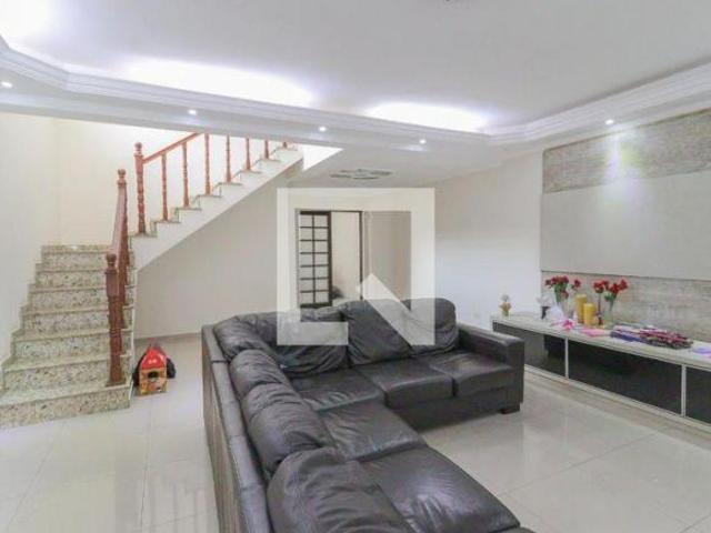 Casa à Venda Gramadão, 3 Quartos, 240 m² Jundiaí