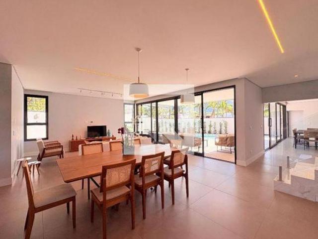 Casa à Venda Gramadão, 4 Quartos, 500 m² Jundiaí