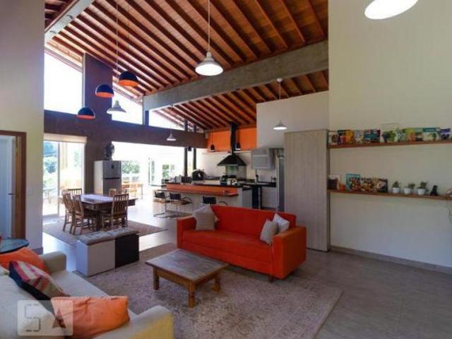 Casa à Venda Gramado, 4 Quartos, 400 m² Campinas