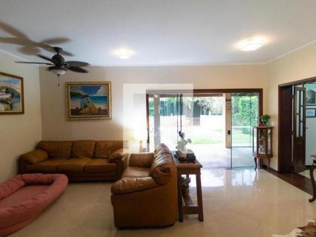 Casa à Venda Gramado, 4 Quartos, 420 m² Campinas