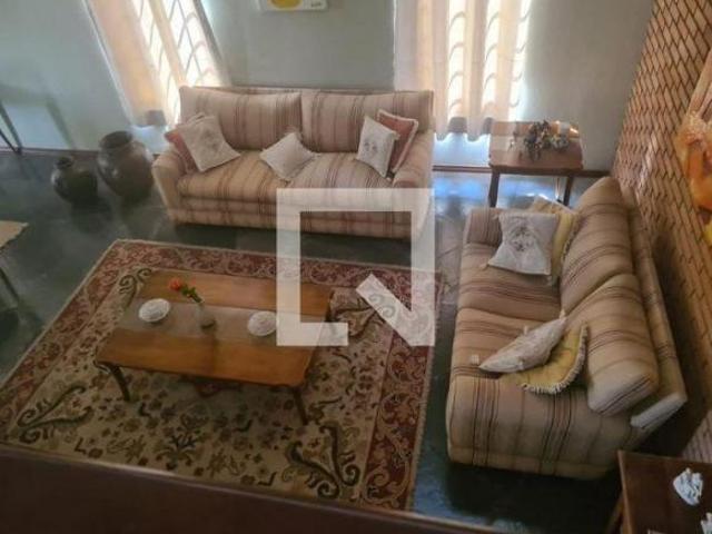 Casa à Venda Gramado, 3 Quartos, 490 m² Campinas