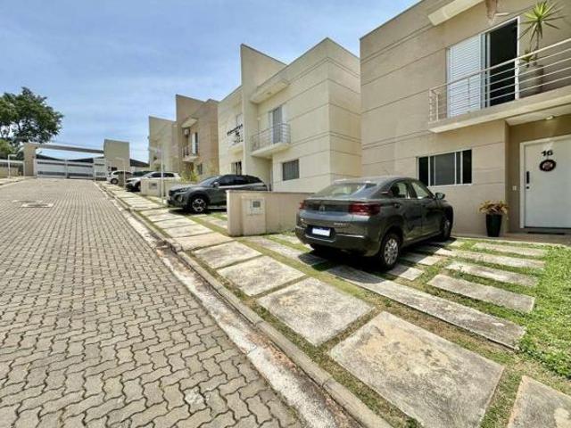 Casa à venda Granja Viana 100 m² com 3 dormitórios e 2 vagas