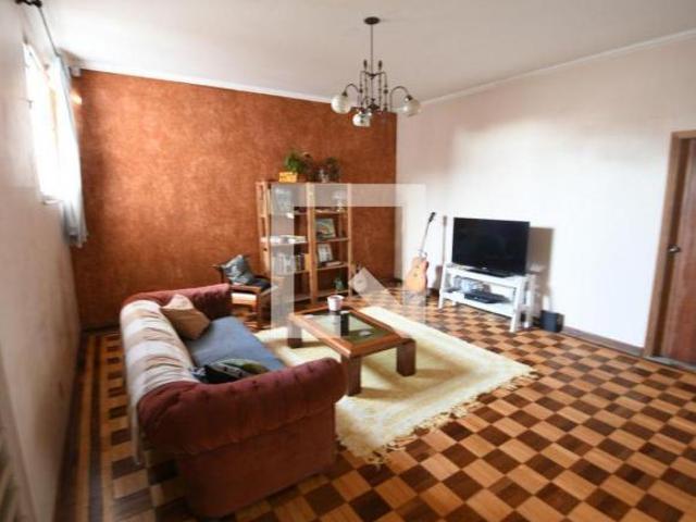 Casa à Venda Guanabara, 3 Quartos, 330 m2