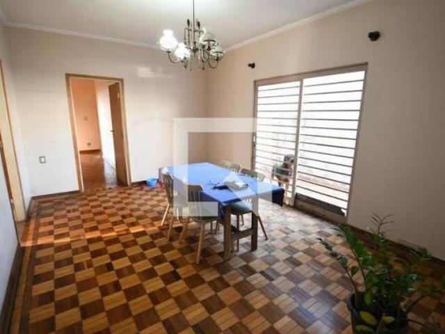 Casa à Venda Guanabara, 3 Quartos, 330 m2