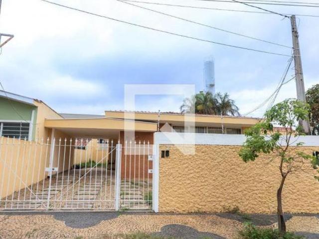 Casa à Venda Guanabara, 4 Quartos, 254 m2