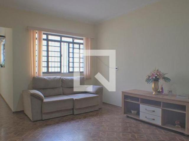 Casa à Venda Guanabara, 6 Quartos, 260 m2