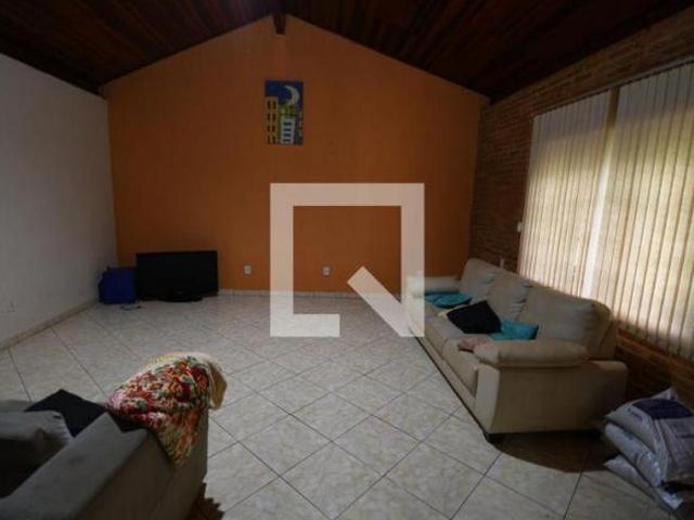 Casa à Venda Guará, 1 Quarto, 1400 m² Campinas