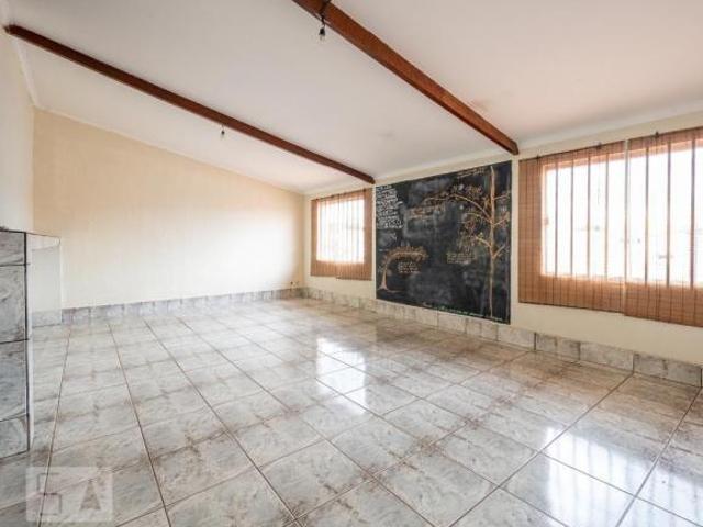 Casa à Venda Guará, 7 Quartos, 300 m² Brasília