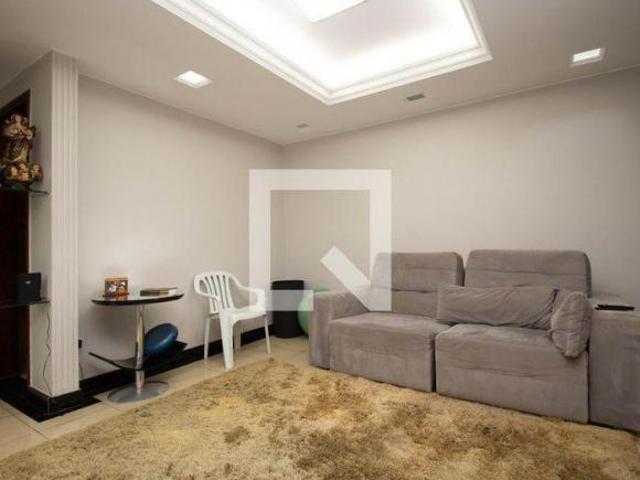 Casa à Venda Guará, 4 Quartos, 300 m² Brasília