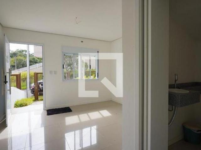 Casa à Venda Guarujá, 2 Quartos, 75 m² Porto Alegre