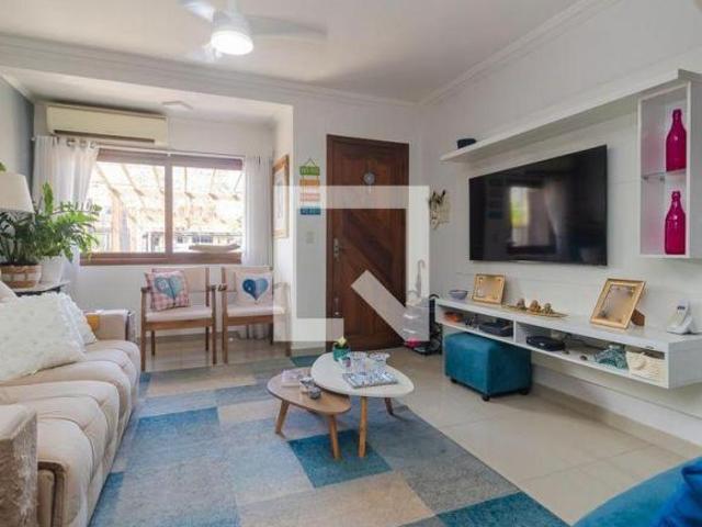 Casa à Venda Guarujá, 2 Quartos, 80 m² Porto Alegre
