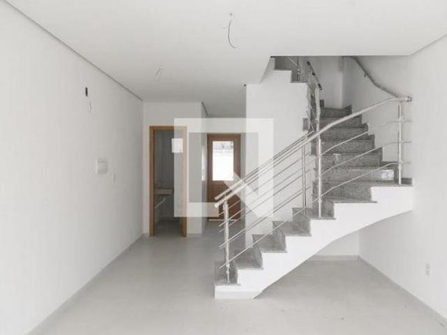 Casa à Venda Guarujá, 3 Quartos, 127 m² Porto Alegre