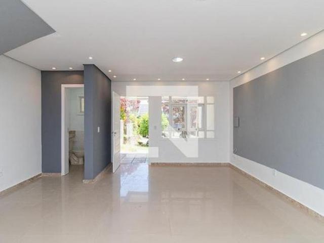 Casa à Venda Guarujá, 3 Quartos, 185 m² Porto Alegre
