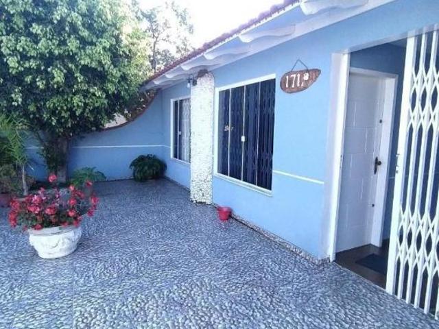 Casa a venda dois pisos duas moradias 05 quartos /suíte, 08 vagas no Rio Verde em Colombo PR