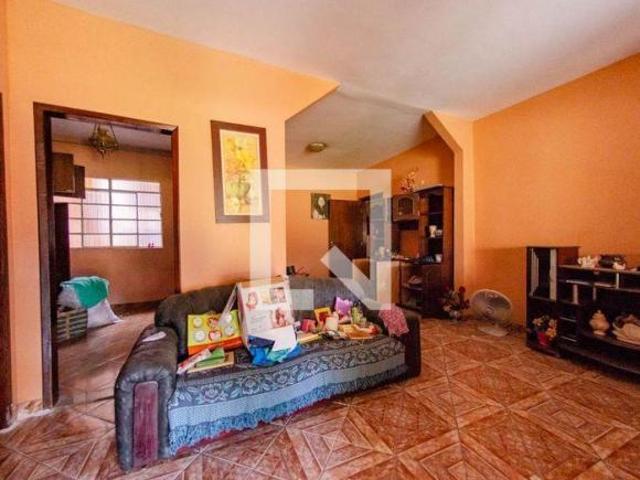Casa à Venda Dom Bosco, 2 Quartos, 460 m² Belo Horizonte