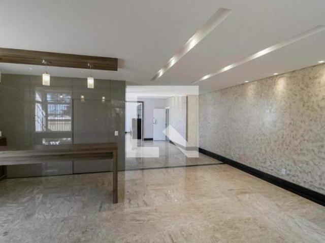 Casa à Venda Dona Clara, 5 Quartos, 650 m² Belo Horizonte